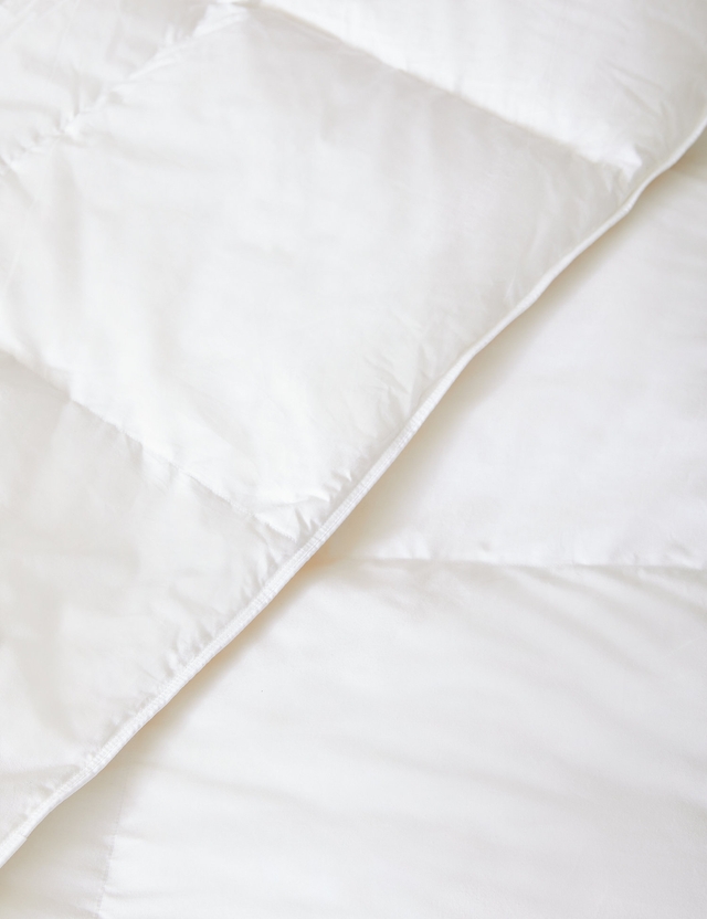 MODE& | Luxury Duck Down 10.5 Tog Duvet